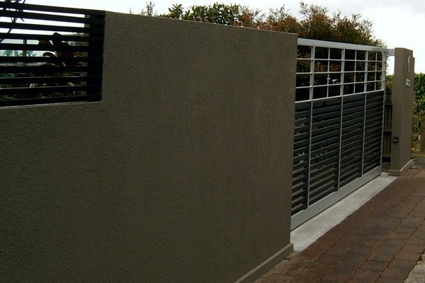 Timber Veneer Gates and Fences Wellington